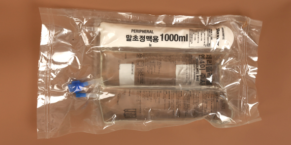 페리올리멜 엔4이 주 (말초정맥용) [1000ml] ( Periolimel N4E inj (말초정맥용) [1000ml ...